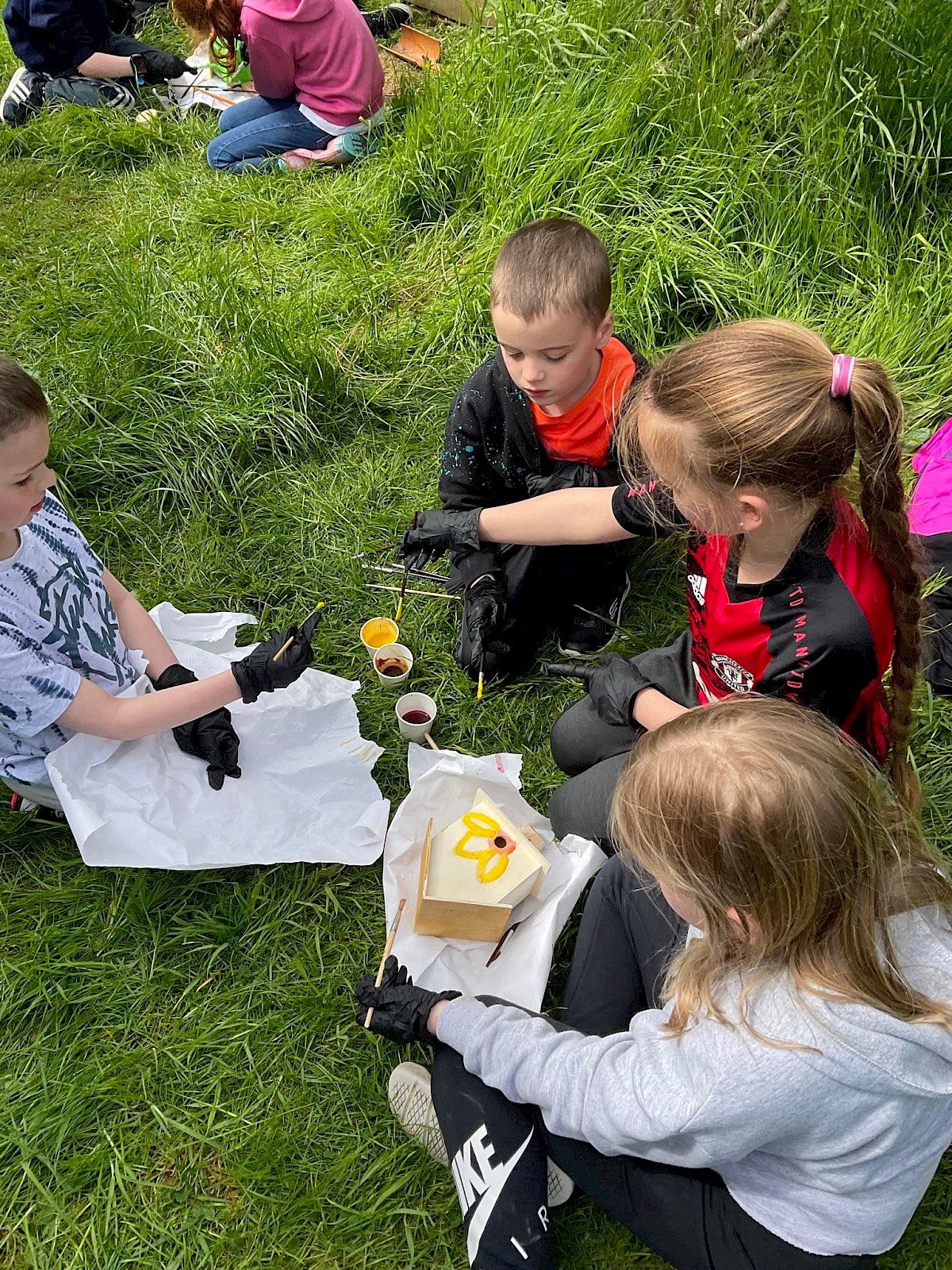 Bringing biodiversity and history into the (outdoors) classroom ...